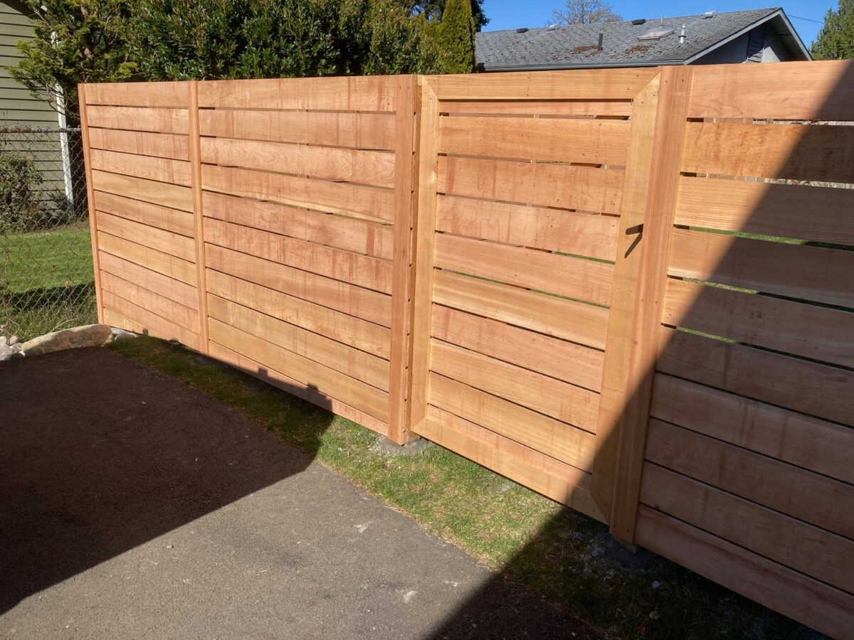 Experience Modern Elegance with Horizontal Style Fences by Atomic Fence