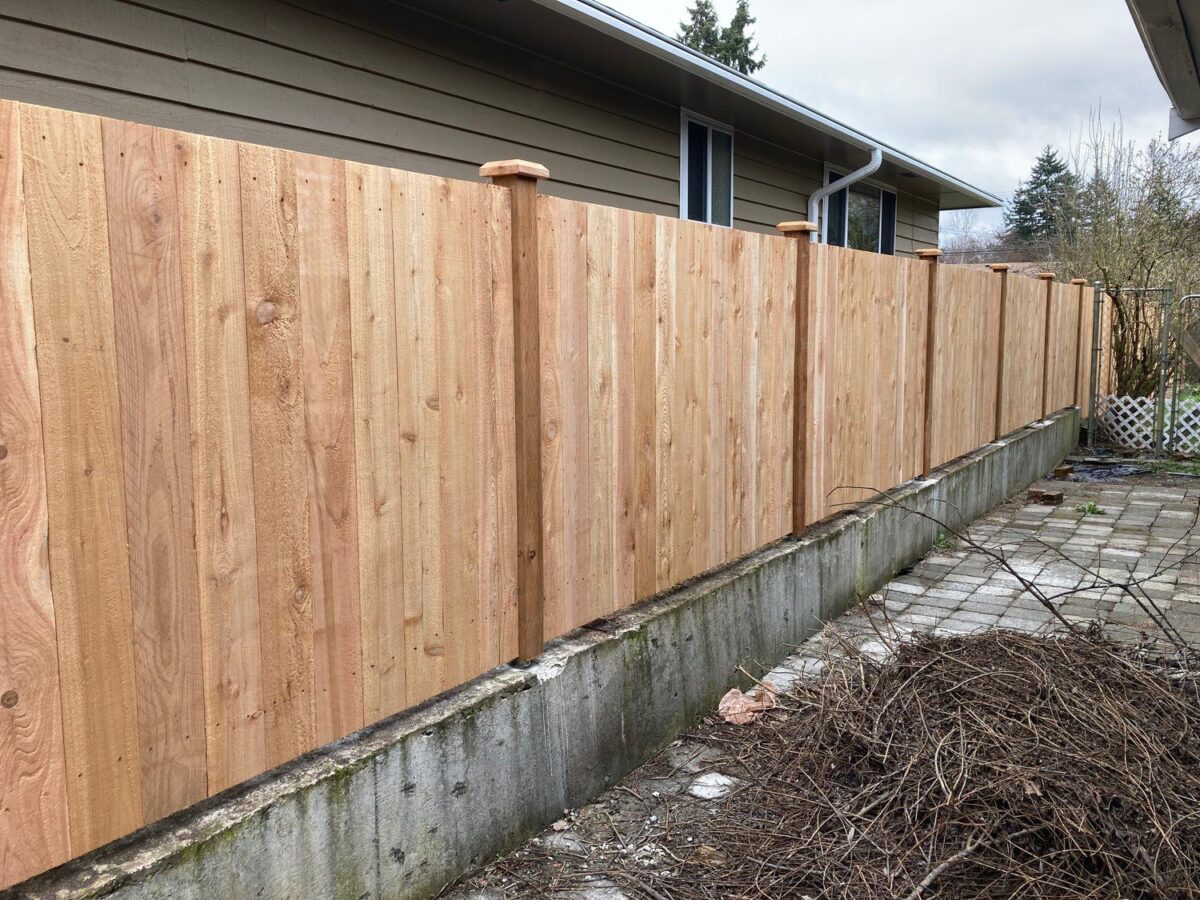 Discover the Elegance of Estate Style Fences by Atomic Fence